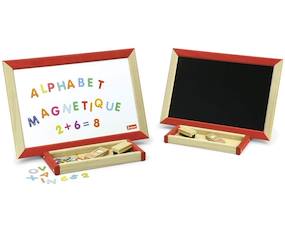 Tableau enfant et ardoises sur vertbaudet.fr